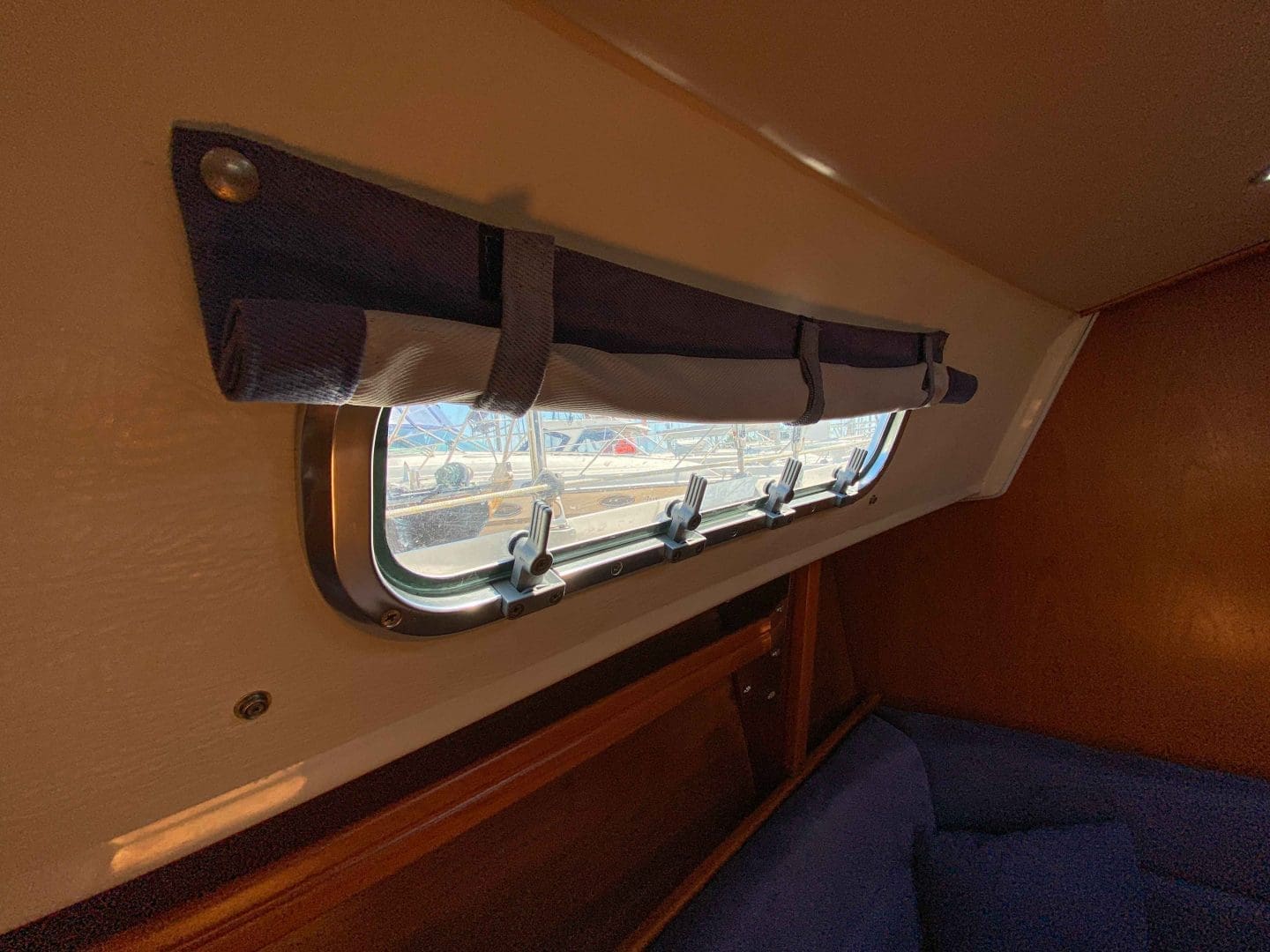 2007 Sadler 290 Sailing Yacht | Parker Adams Boat Sales