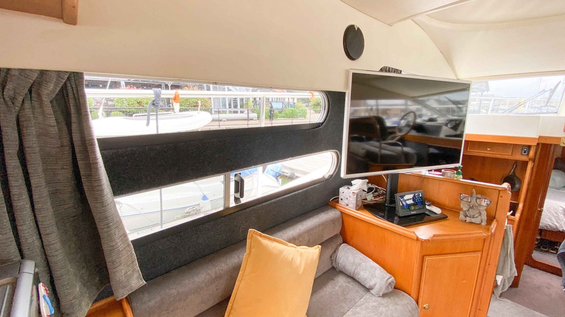 Colvic Sunquest 43 - Stunning example - One owner from Launch