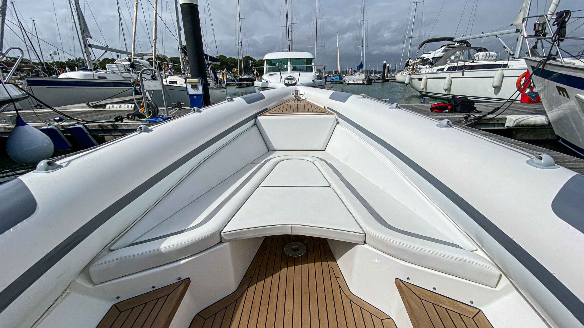 2012 - Hydromax 11m Adam Younger Design RIB - 800HP! | Parker Adams ...