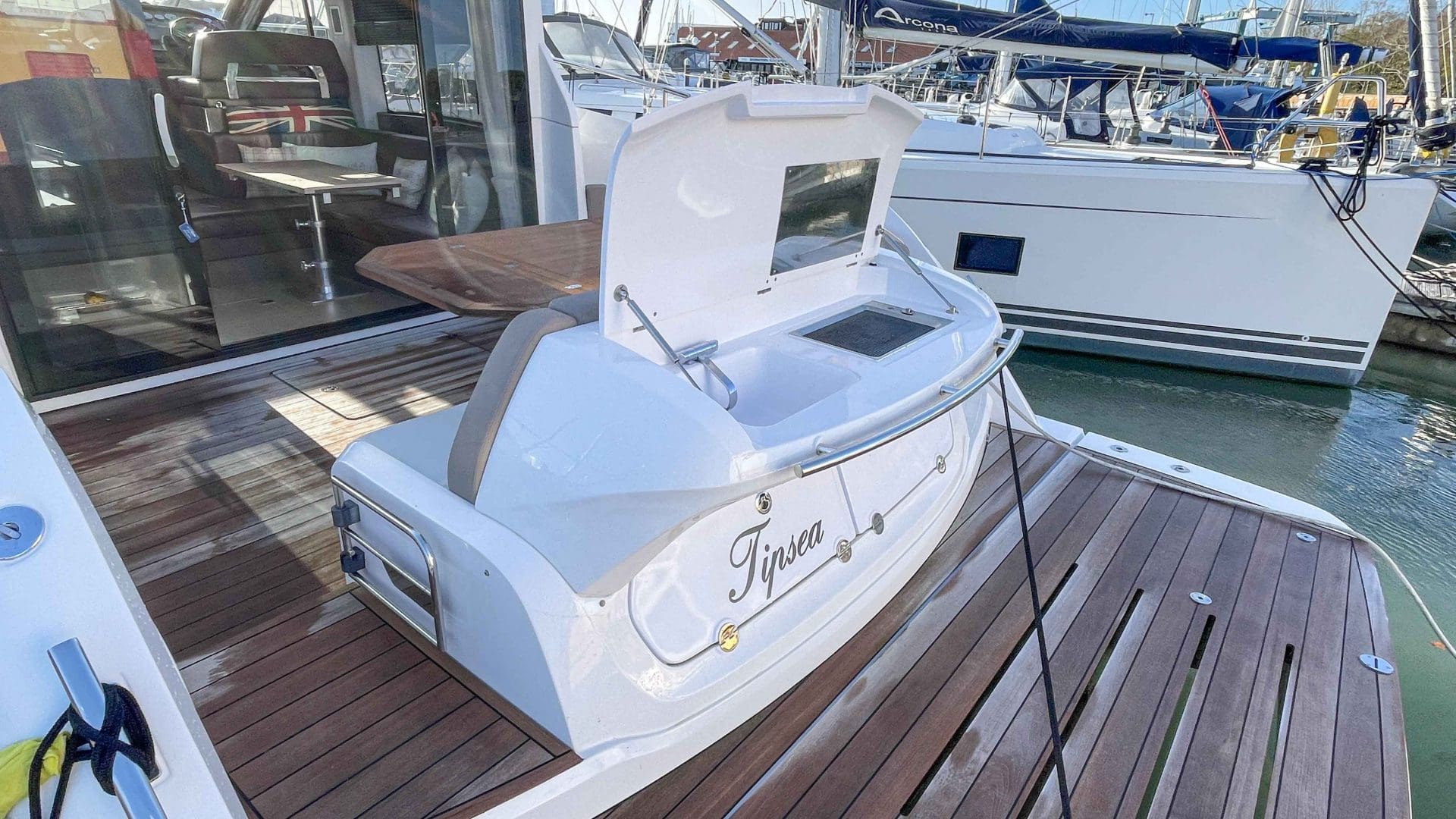 2016 Sessa Marine C42 with Twin Volvo Penta D6-IPS500 engines | Parker ...