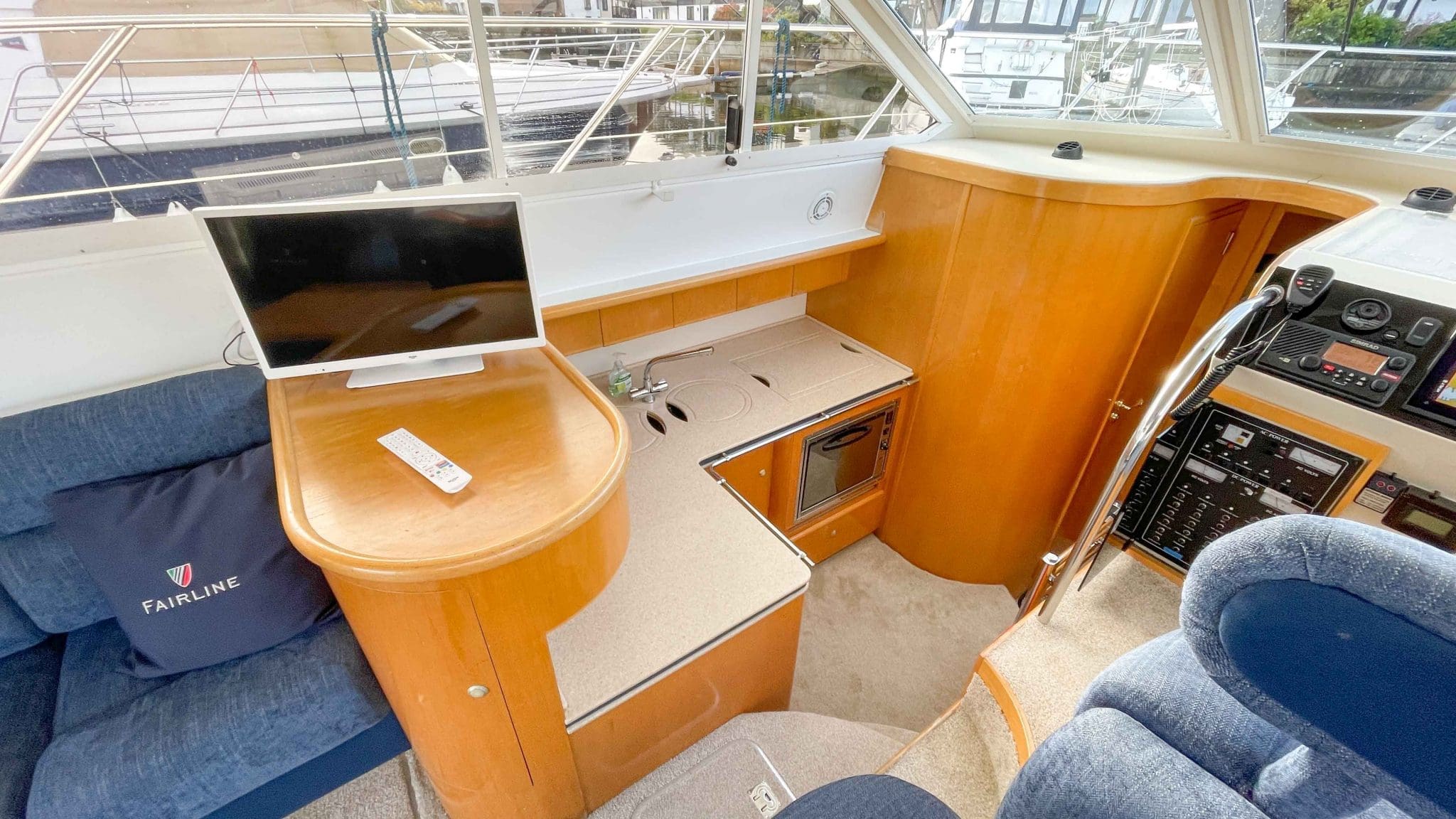 1995 Fairline Phantom 37 with TAMD63P Engines - Parker Adams Boat Sales