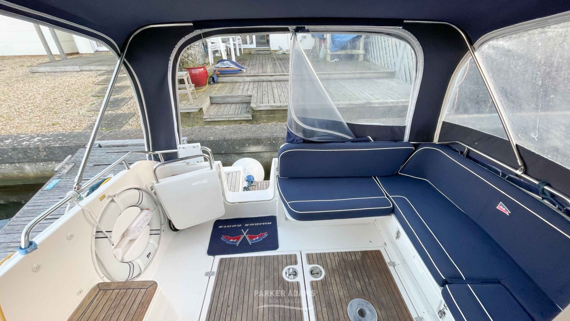 2005 – Nimbus 320 Coupé with Volvo Penta D4-210 engine - Parker Adams ...