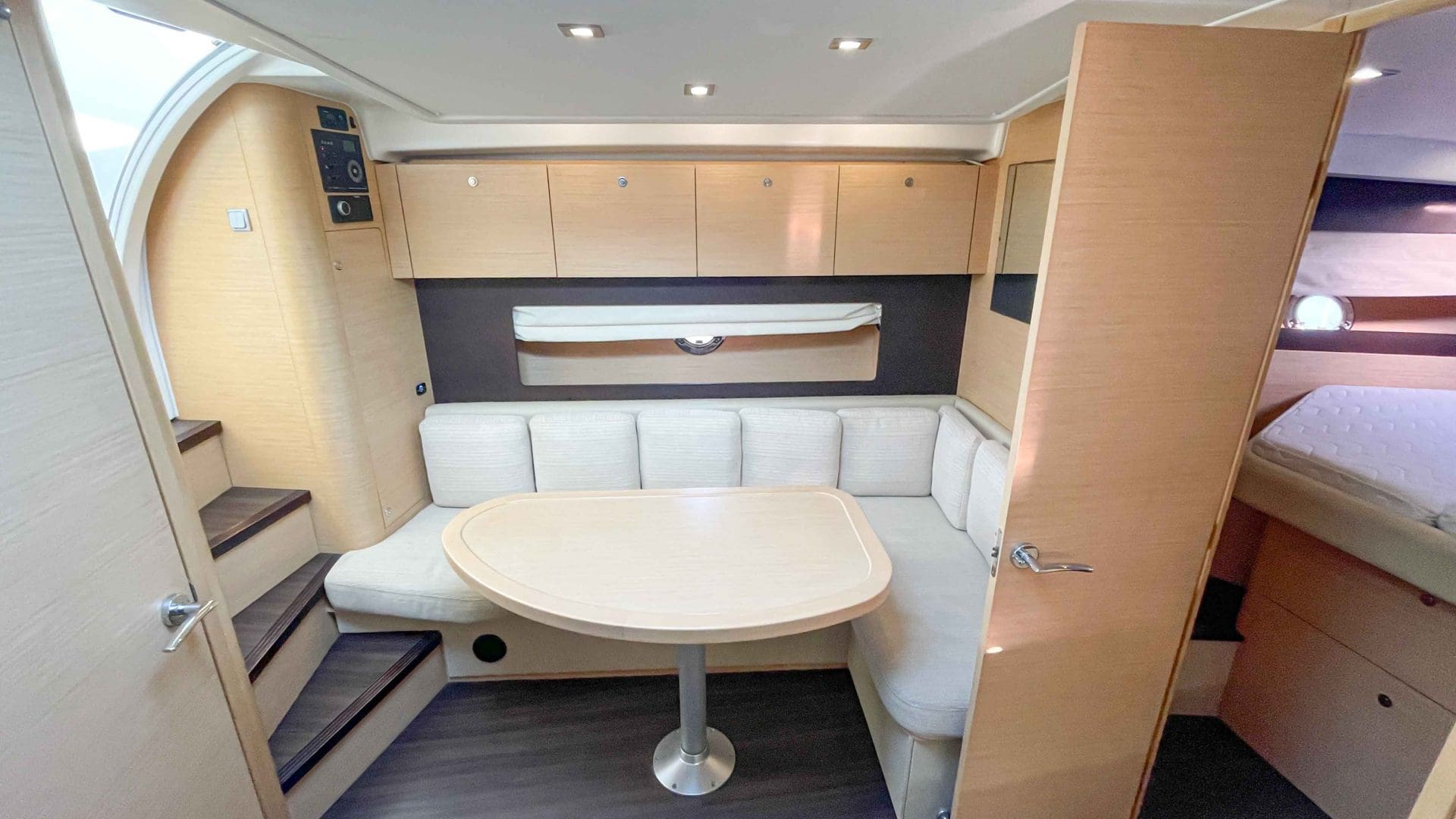 2008 Beneteau Monté Carlo 37 HT with twin Volvo Penta D4-260 engines ...