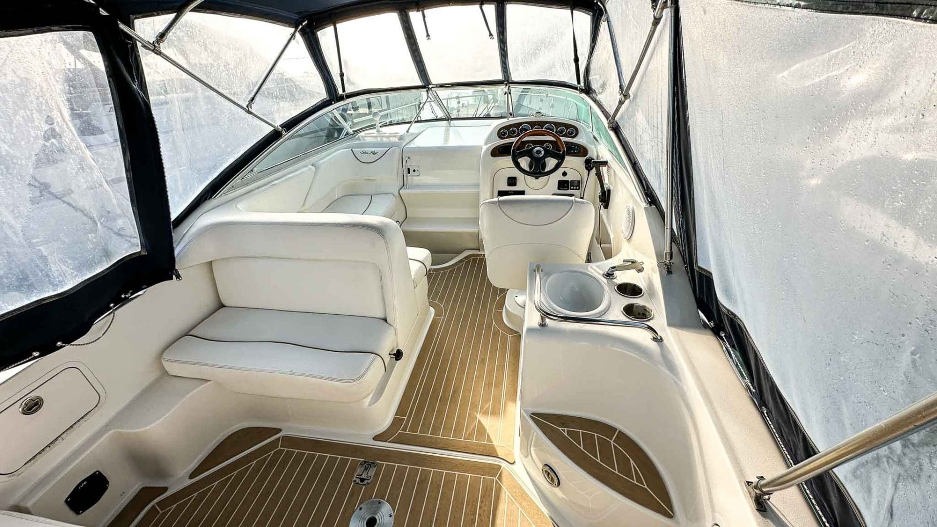 2000 – Searay Sundancer 260 with Mercruiser 4.5 MPI | Parker Adams Boat ...