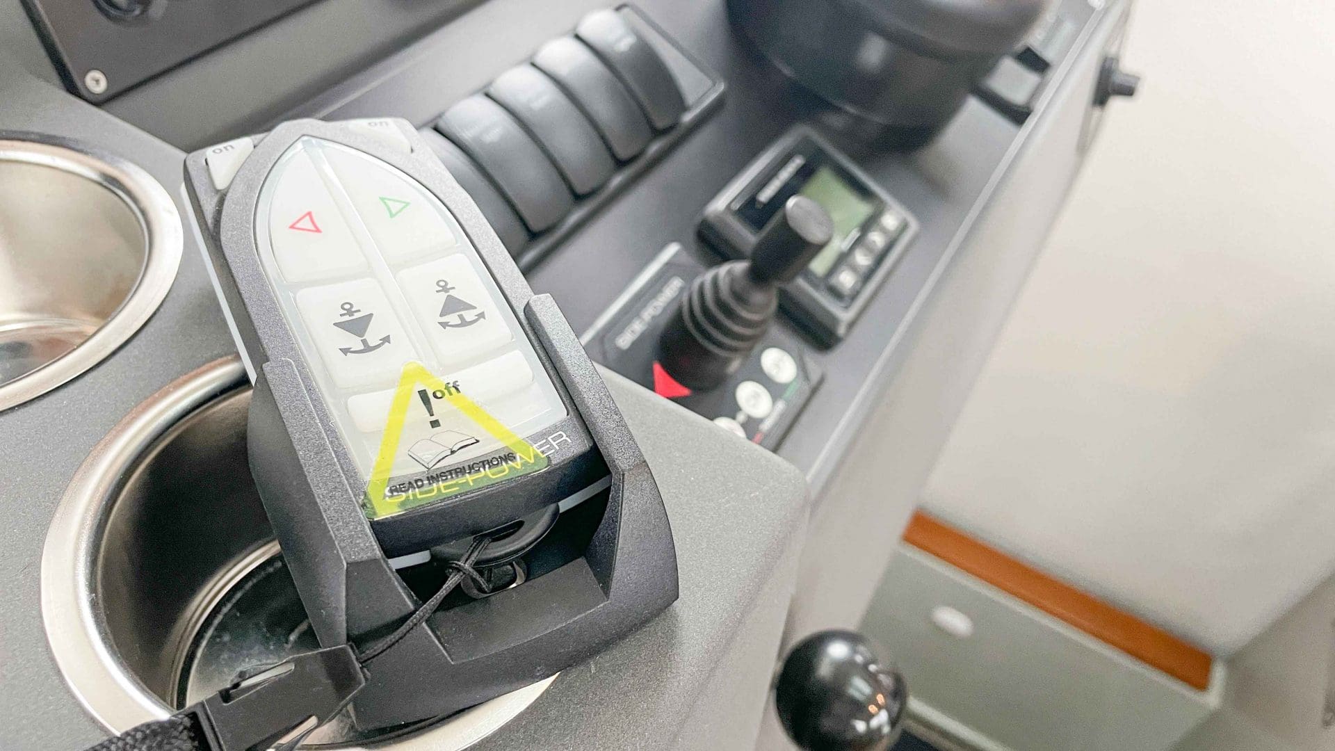 2020 – Sargo 31 Explorer with a Volvo Penta D6 - 440 engine | Parker ...