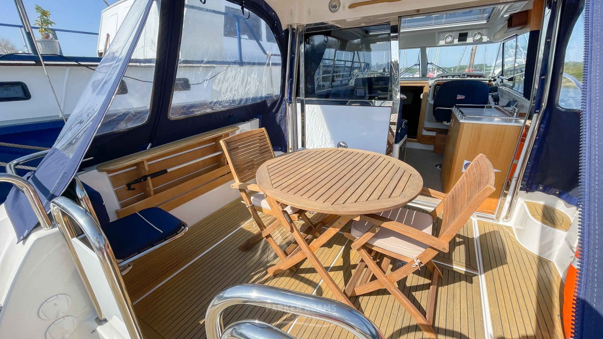 2006 - Nimbus Nova 35 Coupe | Parker Adams Boat Sales