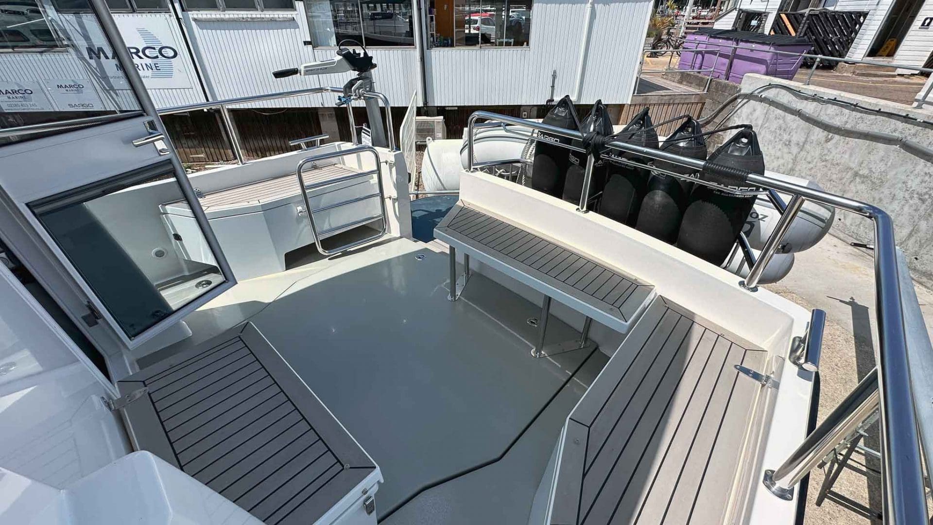 2021 – Sargo 31 Explorer with a Volvo Penta D6 - 400 engine | Parker ...