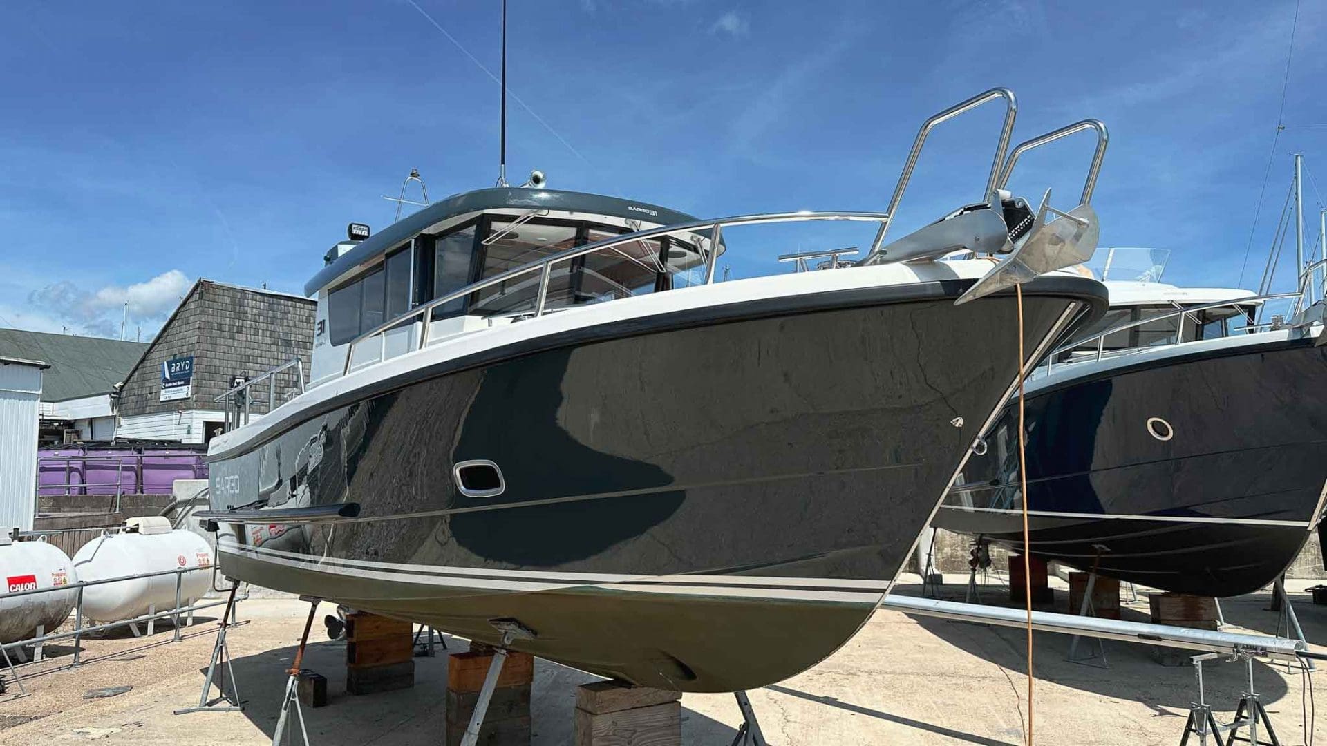 2021 – Sargo 31 Explorer with a Volvo Penta D6 - 400 engine | Parker ...