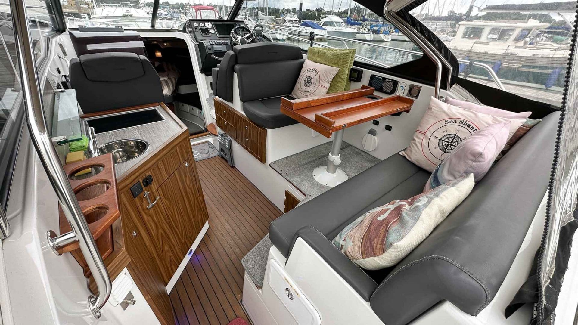 2015 – Grandezza 27OC with a Volvo Penta D4-300 engine | Parker Adams ...