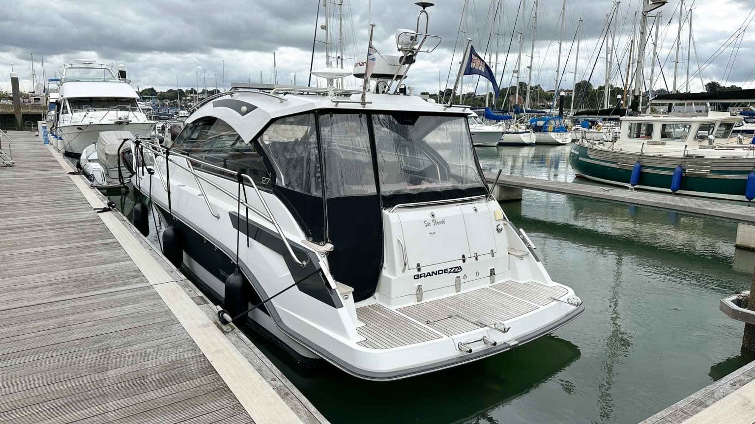 2015 – Grandezza 27OC with a Volvo Penta D4-300 engine | Parker Adams ...