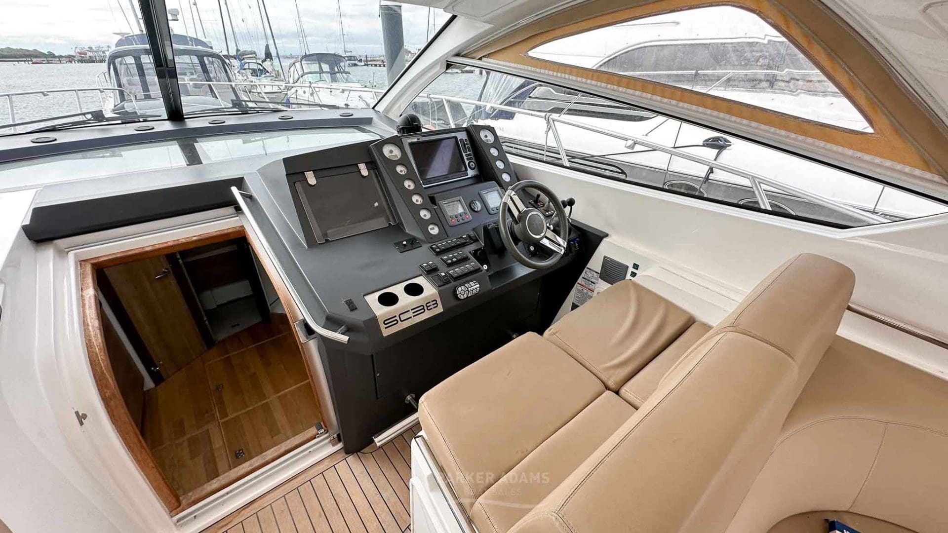 2009 – Sealine SC38 with twin Volvo Penta D4 – 300 engines | Parker ...