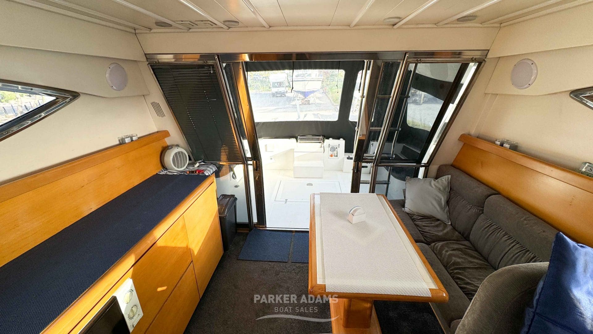 1999 – ARS Monaco 120 with Twin Caterpillar 3208 engines | Parker Adams ...