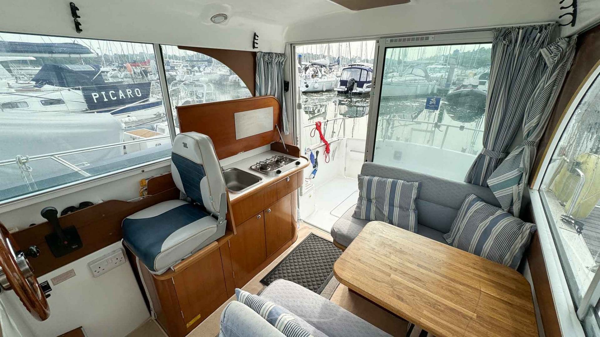 2006 – Beneteau Antares 760 with a Nanni 200hp Diesel engine | Parker ...