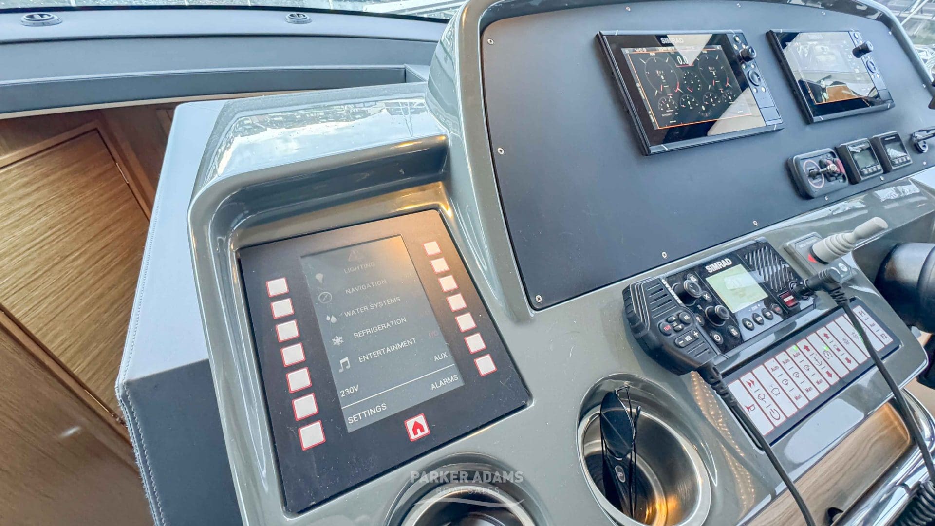 2022 - Bavaria R40 Coupe with Twin Volvo Penta D6 - 380 engines ...