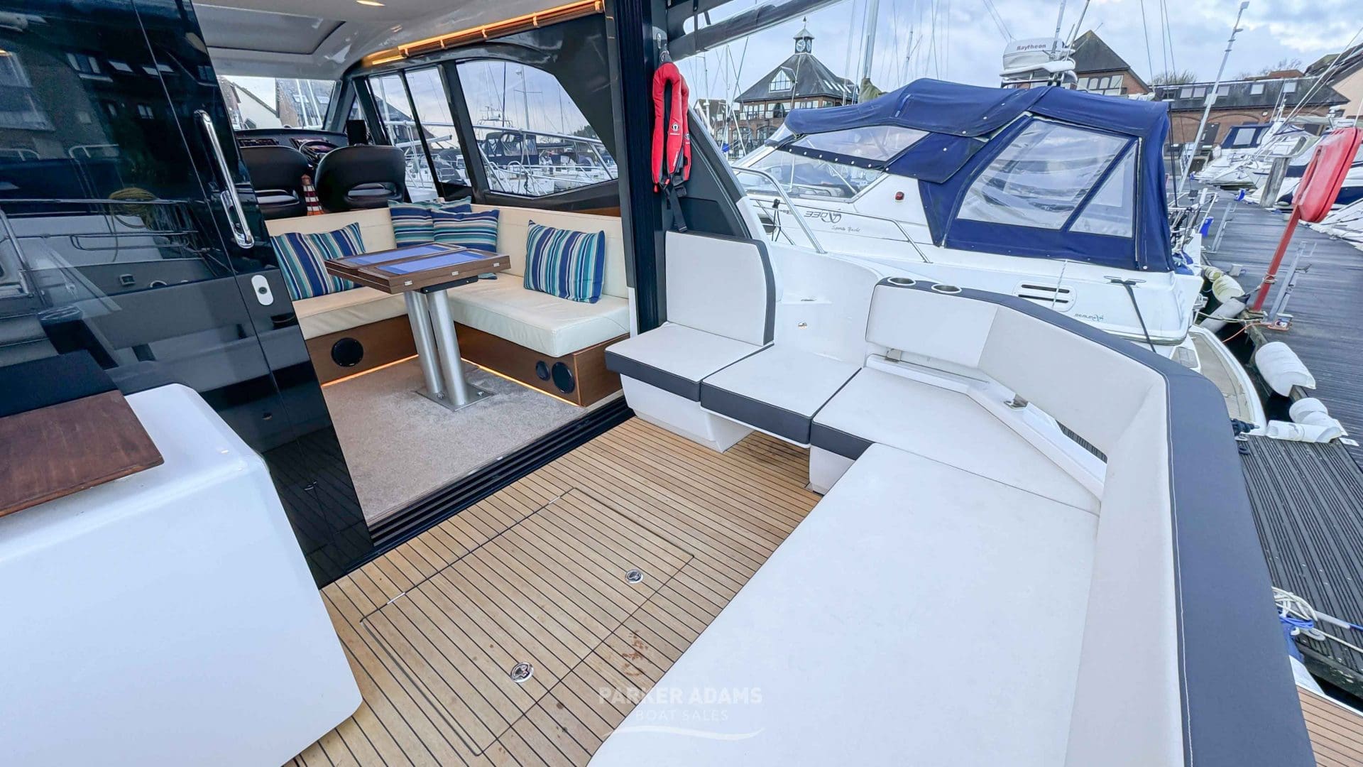 2022 - Bavaria R40 Coupe with Twin Volvo Penta D6 - 380 engines ...