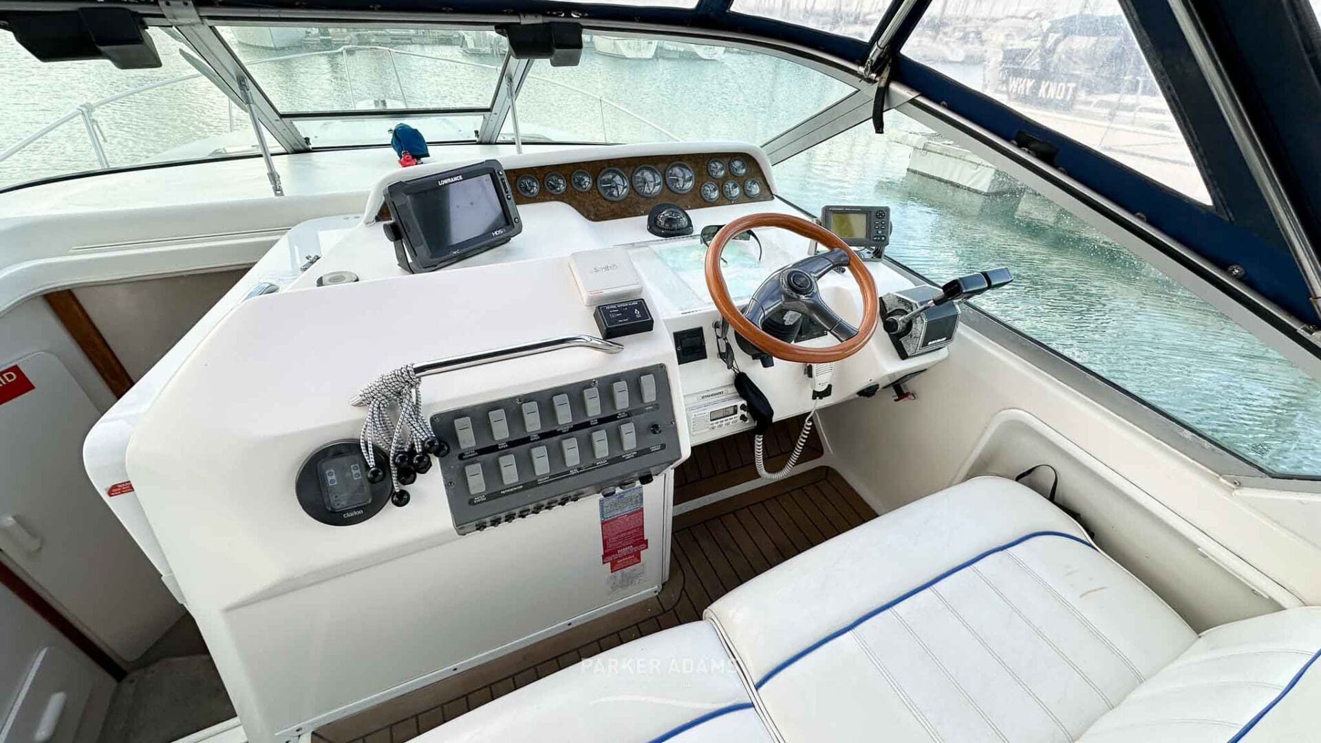 1996 - Searay Sundancer 290 with Twin Mercruiser 4.3L engines - Parker ...